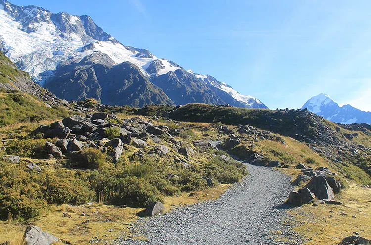Hiking the Kea Point Track, Mount Cook National Park - See the South ...