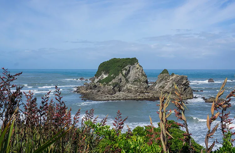 Hiking the Cape Foulwind Walkway, West Coast - See the South Island NZ ...