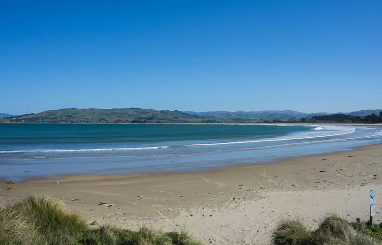 Waikouaiti Beach / The Matanaka Farm Buildings, Coastal Otago - See the ...