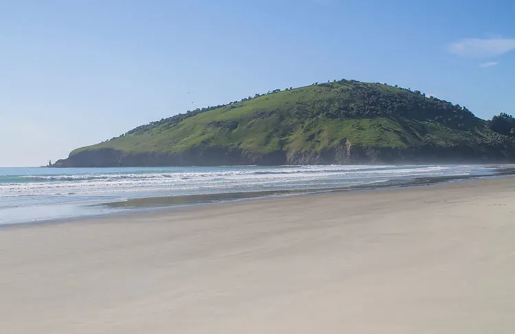 Purakaunui Beach, Dunedin - See the South Island NZ Travel Blog